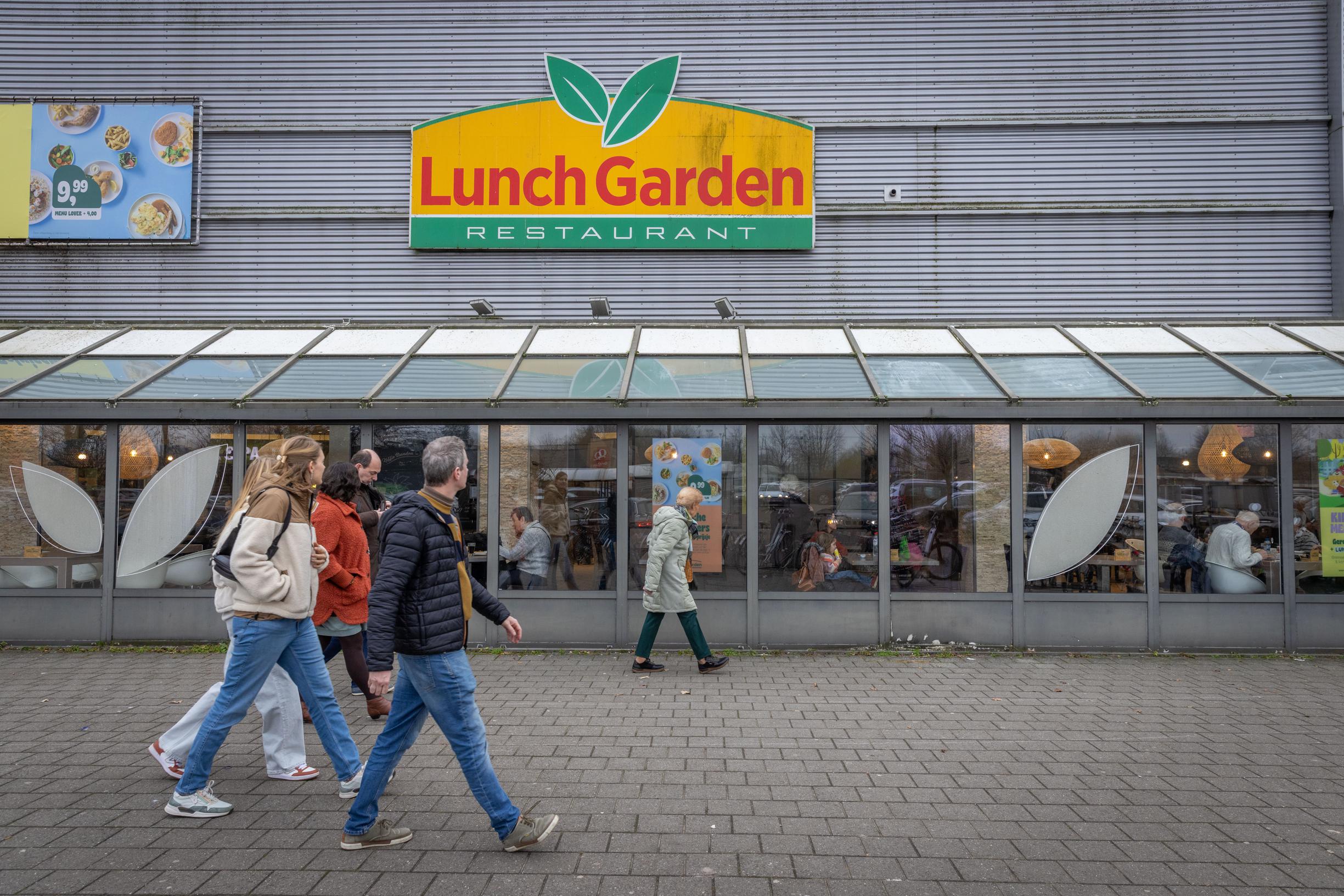 Werknemer van Lunch Garden in Wilrijk over sluiting: “Ikea heeft ons de das omgedaan met ...